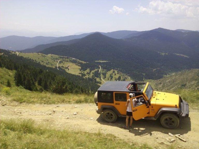 4x4 Pyrenees off-road - Stress & Adrenalina